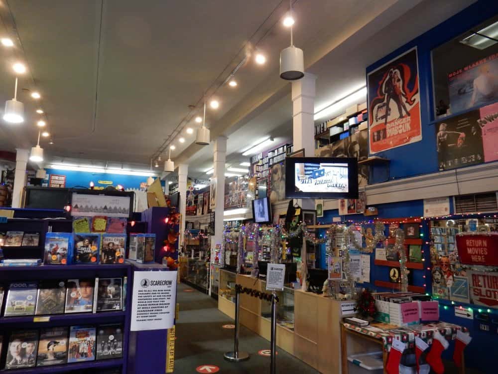 Scarecrow Video: the world's largest remaining independent video rental ...